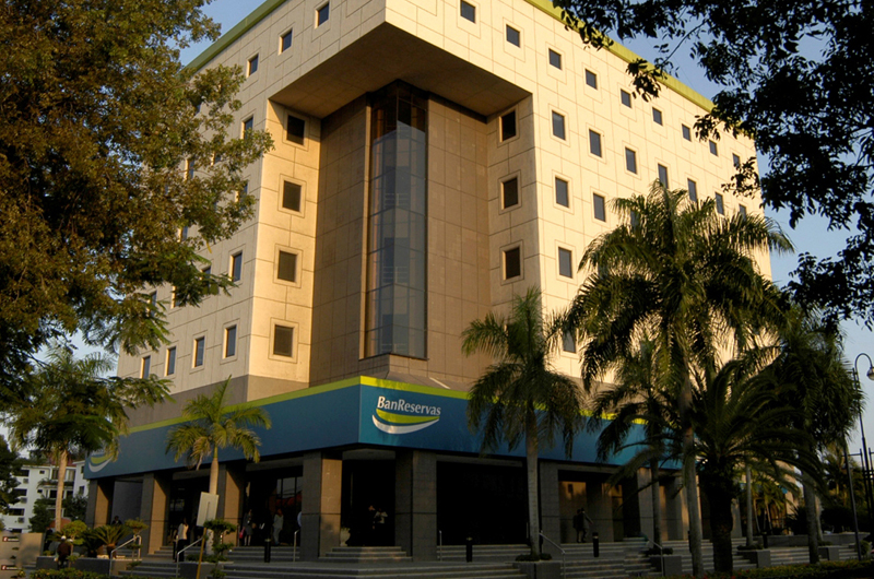 El gerente general AFP Reservas resalta rol en manejo de los aportes de ...