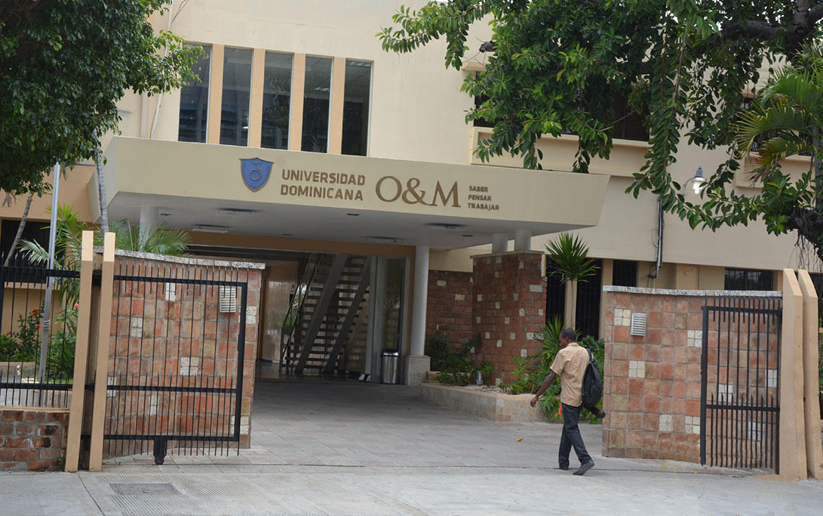 Aumenta la deserción universitaria en los jóvenes dominicanos
